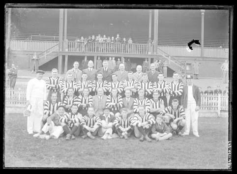 Glass negative, image of football team - Australian Sports Museum