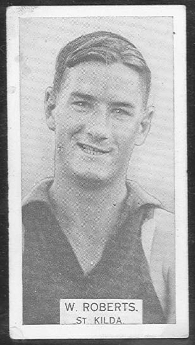 1933 W D & H O Wills Footballers William Roberts trade card ...