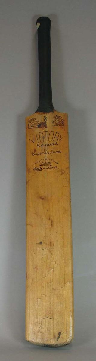 RM Crockett & Son brand short handle cricket bat - Victory Special ...