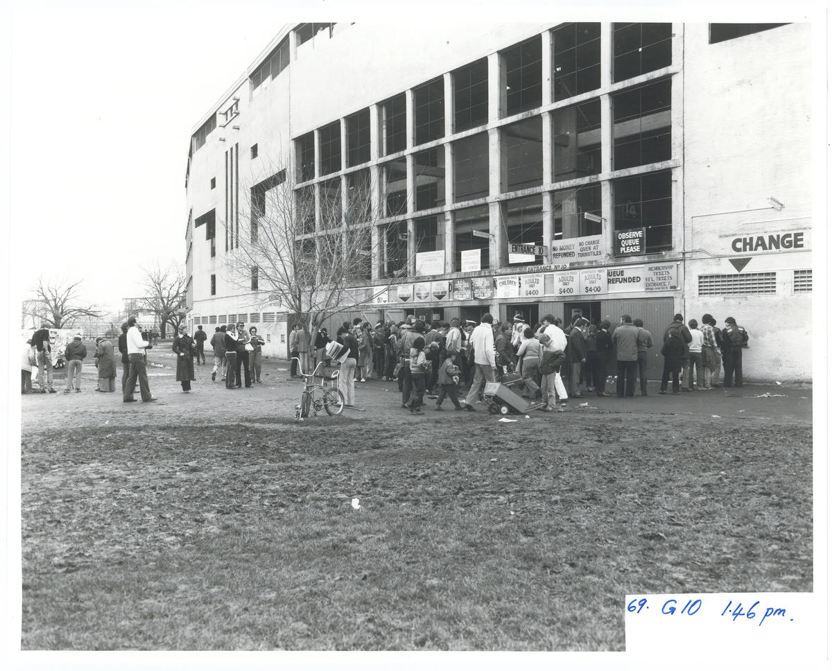 Photograph of crowd outside MCG, Essendon FC v Collingwood FC match - 2 ...